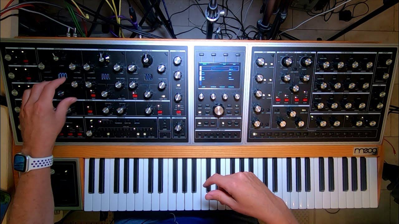 Moog one: programming - YouTube