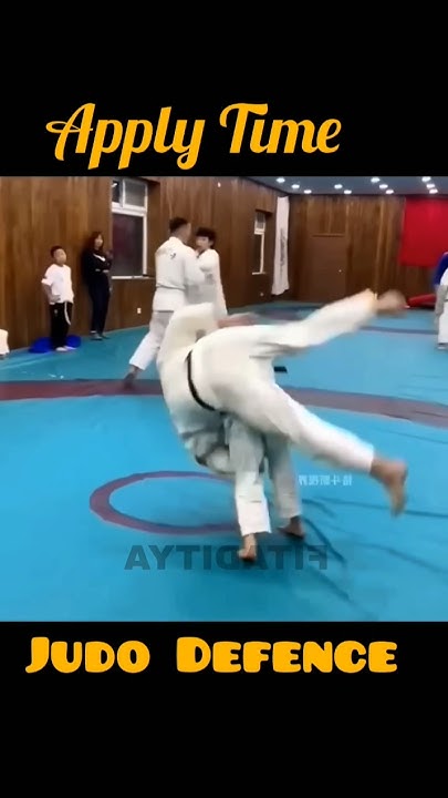 Judo self-defence trick tutorial #tutorial #selfdefense #martialarts #judo #applynow #karate ...