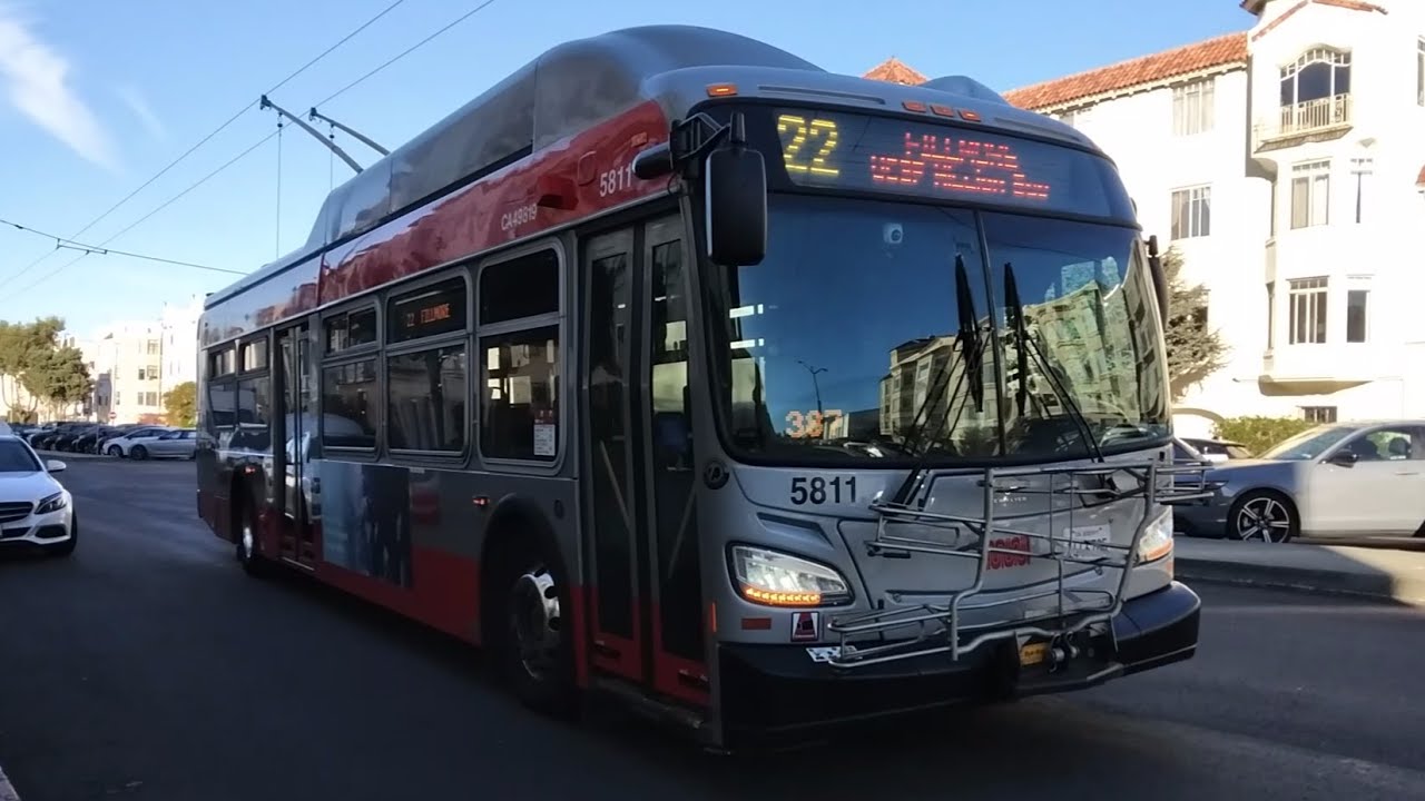 SF Muni 2019 New Flyer XT40 #5811 on Route 22 Fillmore Arrives at ...