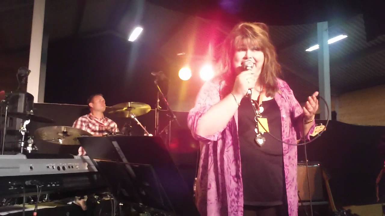 TT band - YouTube