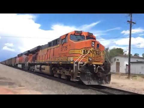 A Northbound BNSF #9080 Empty Energy Coal Train - YouTube