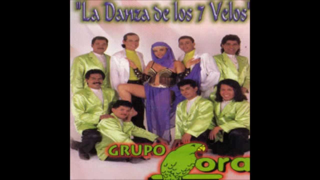 grupo lora. danza de los 7 velos wmv - YouTube
