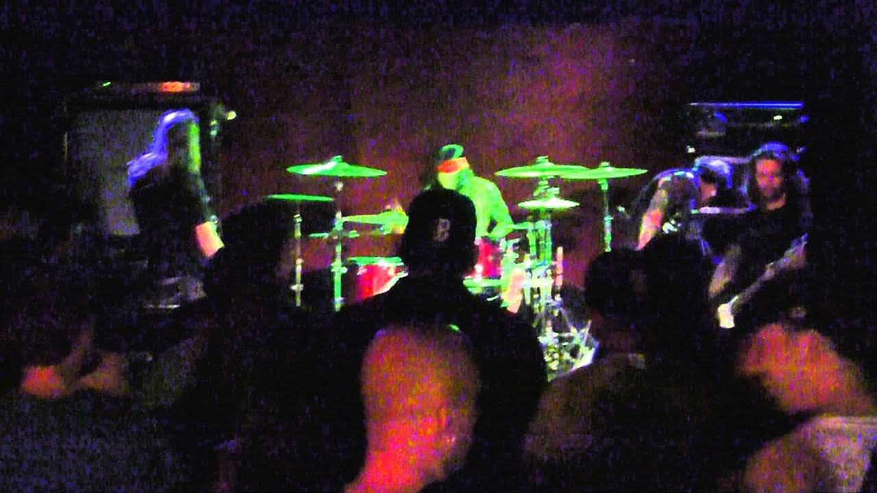 Falling Closer At The Tonic - YouTube