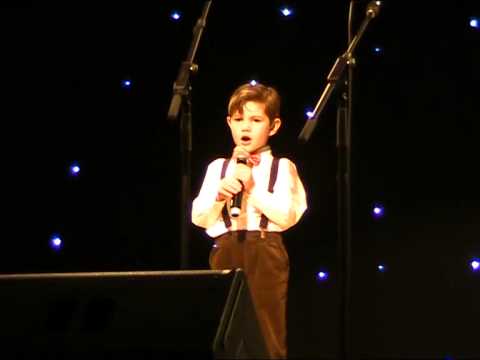 5 year old Flynn singing "Pirates" by Lin Marsh - YouTube