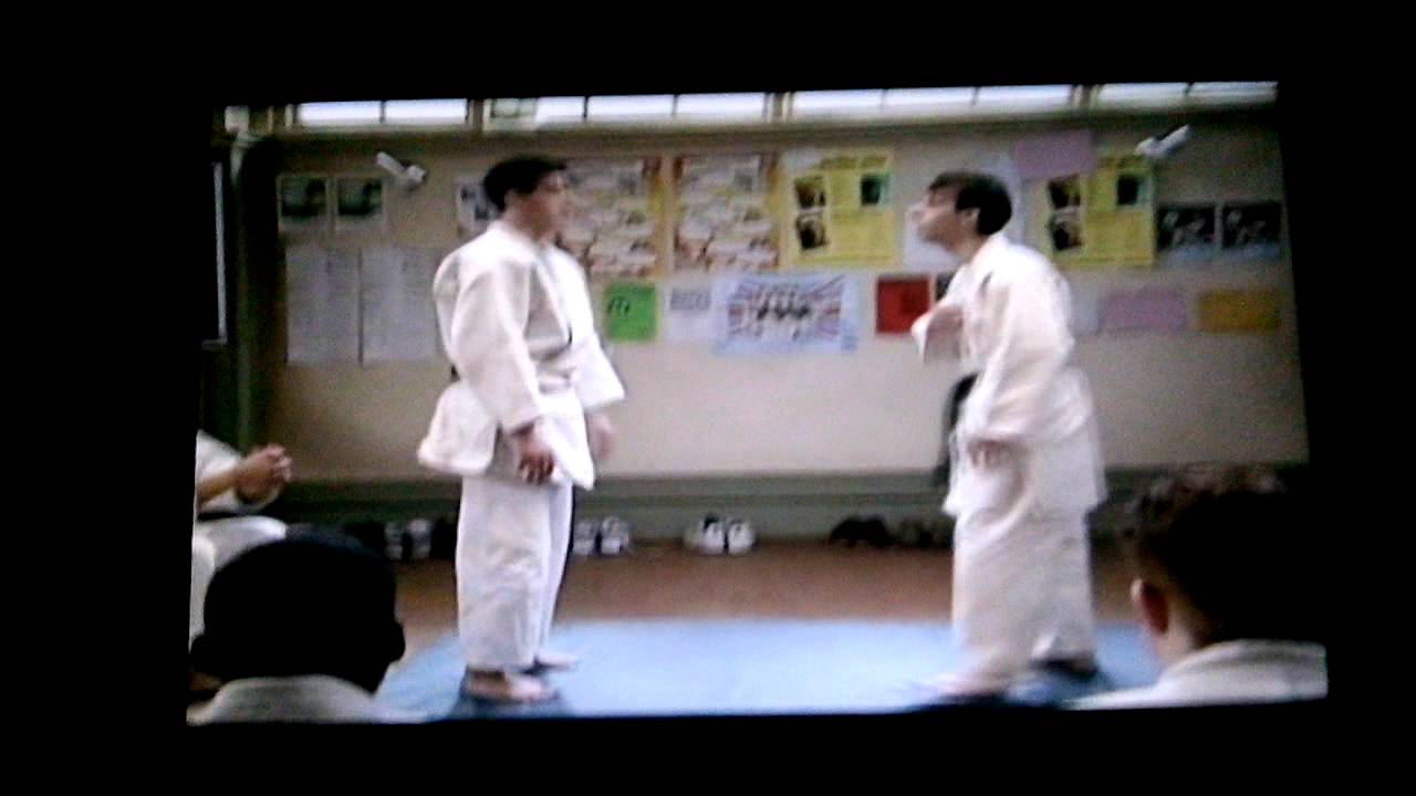 Mr bean judo class italy - YouTube