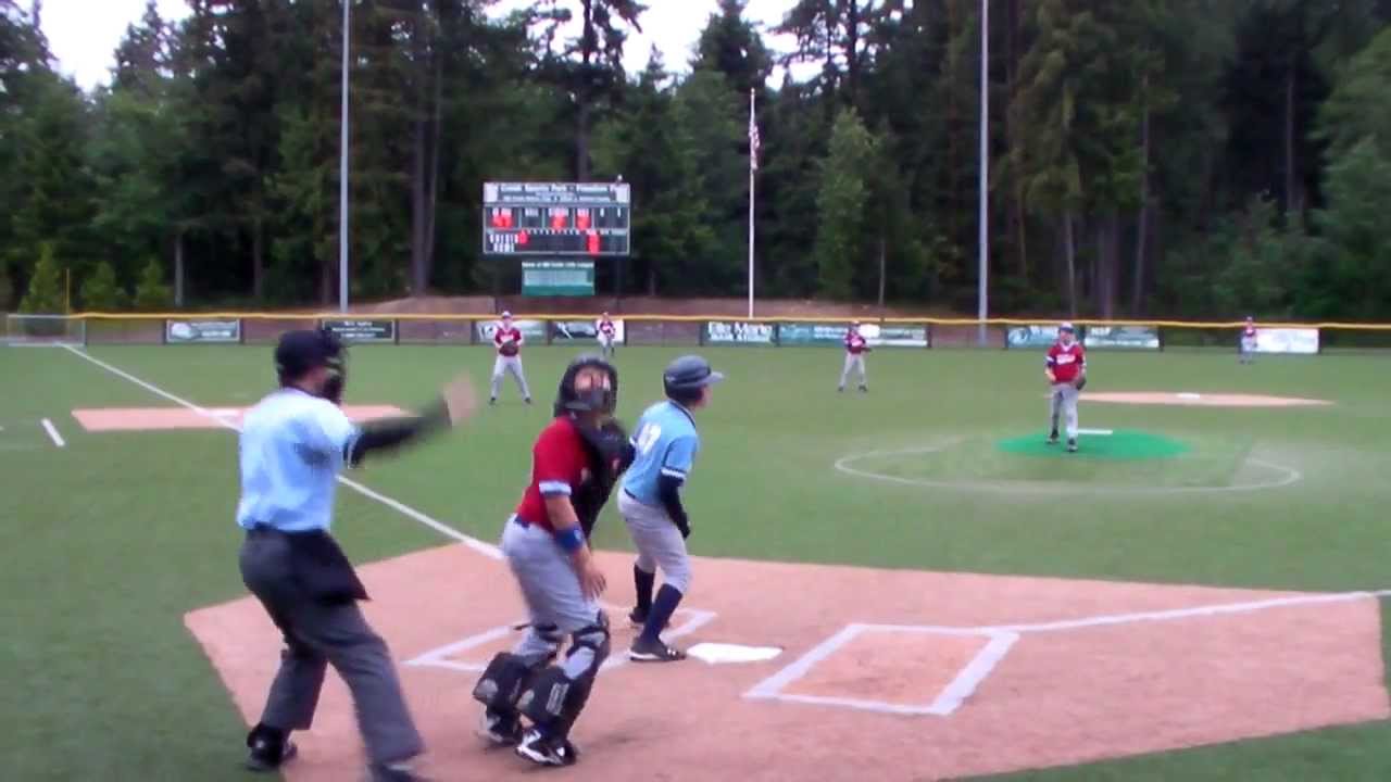 LINCECUM LIKE; LITTLE LEAGUE PITCHER POUNDS STRIKE ZONE!! - YouTube