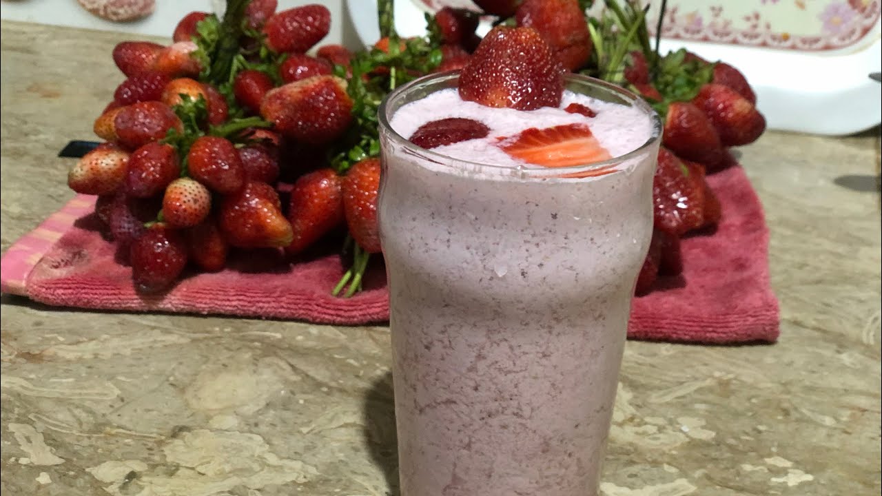 How To Real Strawberry Milkshake Recipe - YouTube