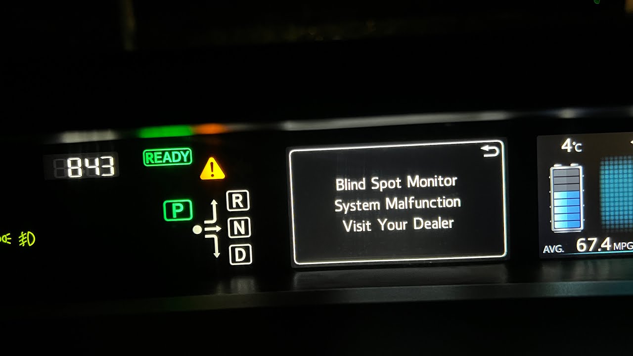 Toyota prius blind spot monitor system malfunction - YouTube