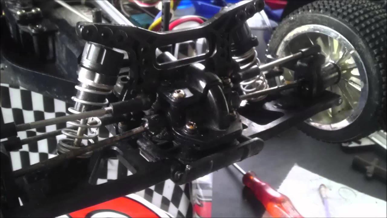 rc auto Differenzial Aus/Einbauen - YouTube