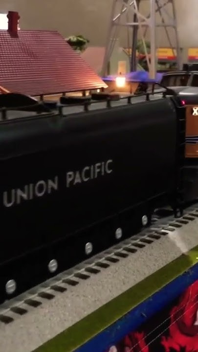 A Lionel Legacy Union Pacific All Star Multi-Unit. - YouTube