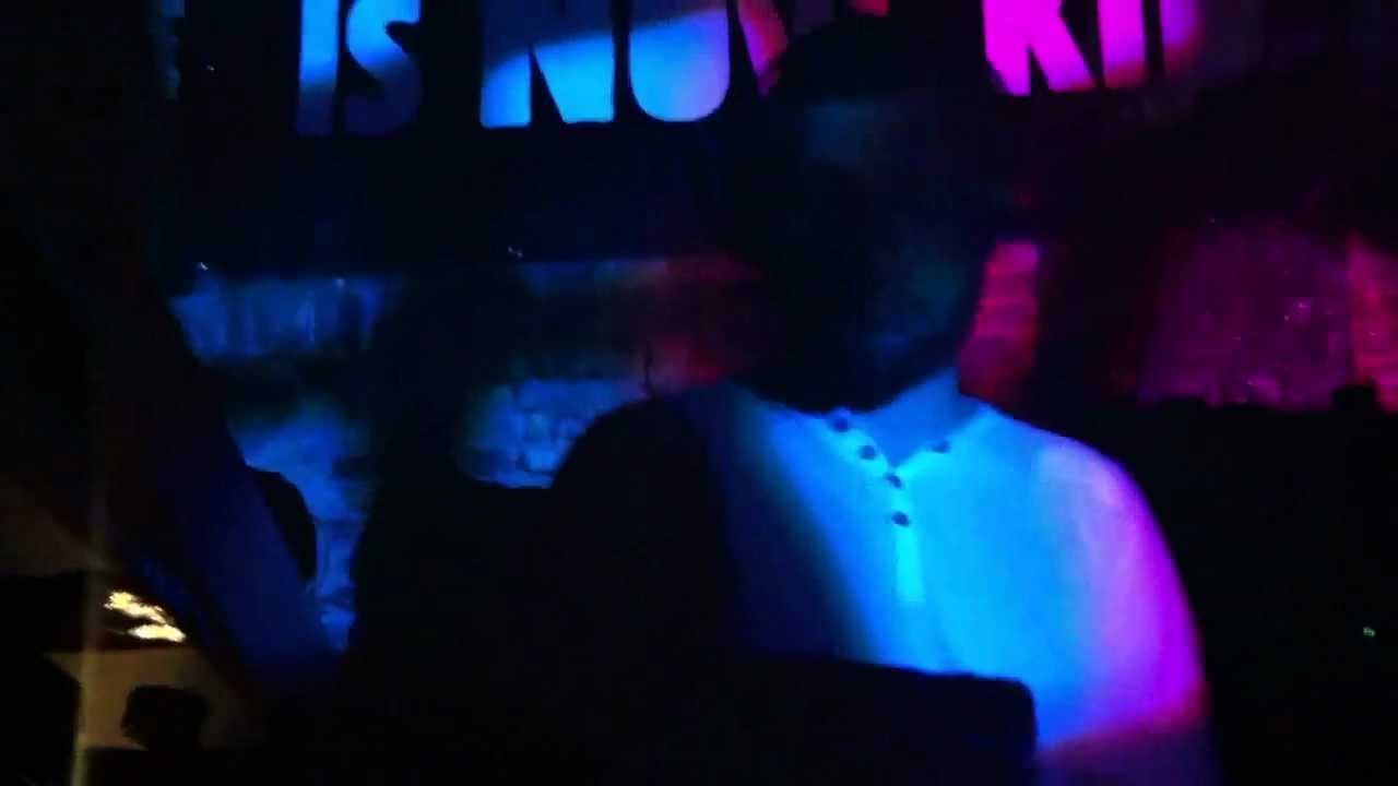 Anil Aras @ Club Up - YouTube