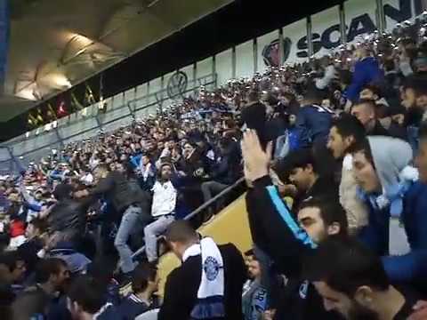 Mavi Şimşekler Korosu; Neyleyeyim cebimdeki milyon doları, sen şampiyon olmayınca...