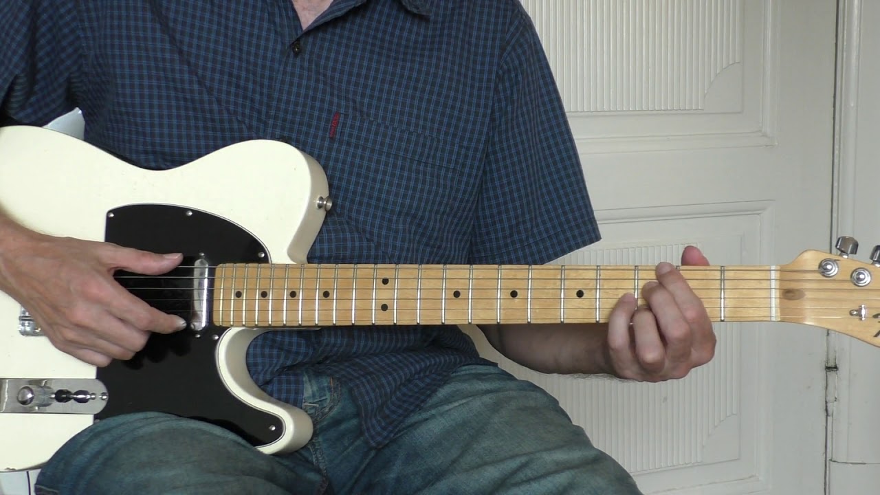 a great diminished blues lick, Robben Ford, Josh Smith style - YouTube