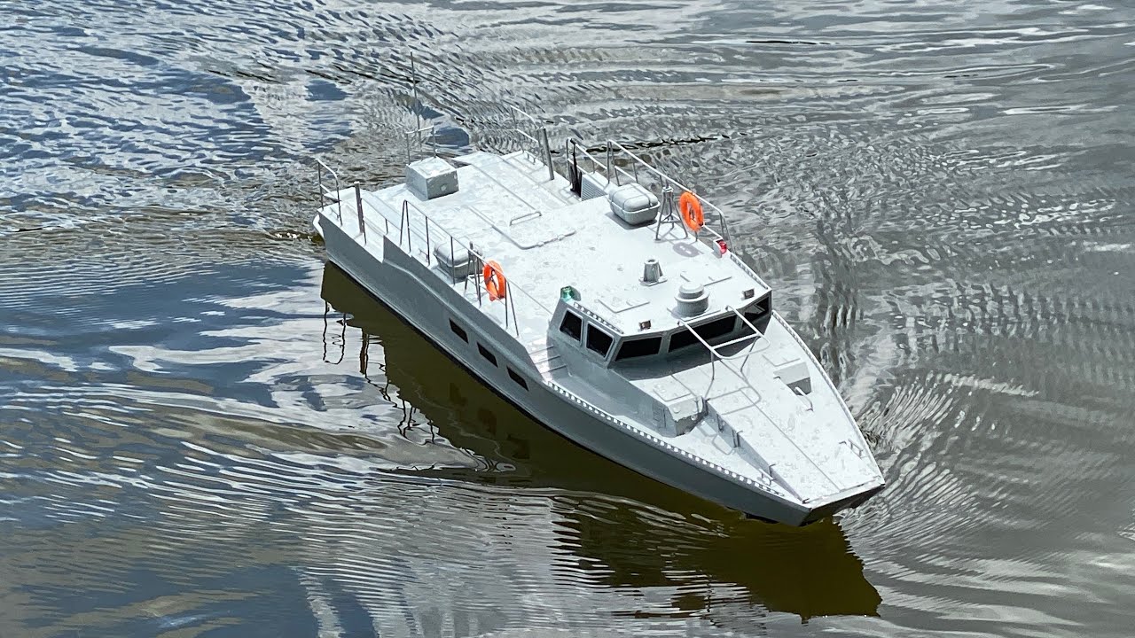 RC Pro Boat Riverine Patrol Boat 22 RTR - YouTube