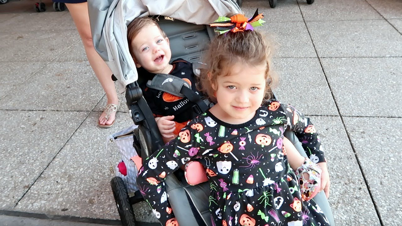 Zoo Boo Fail (Turned Win!) - YouTube