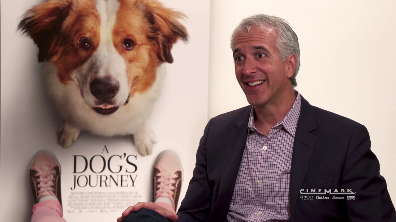 Cinemark Interviews Dennis Quaid and Marg Helgenberger of A Dog's ...