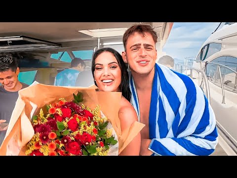 Jon Vlogs Faz Surpresa De Aniversário Para Emily Garcia