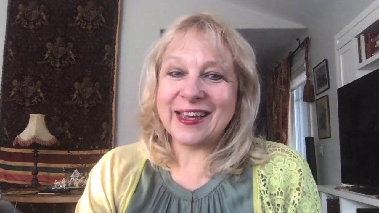 Pebbles 189: Walking in the pathway - YouTube