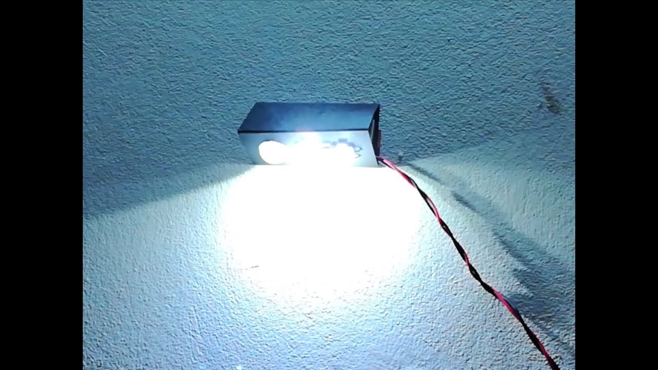 How To Make A Motion Sensing Light Using PIR Sensor - YouTube