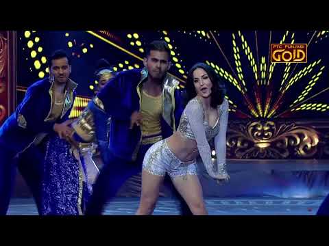 Elli Avram Live Performance At PTC Punjabi Film Awards 2018