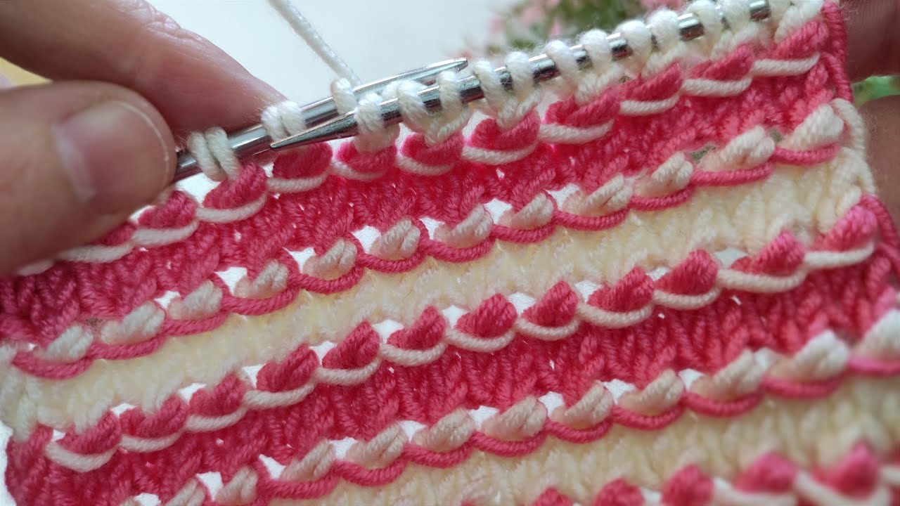 Very easy two-color knitting pattern - YouTube