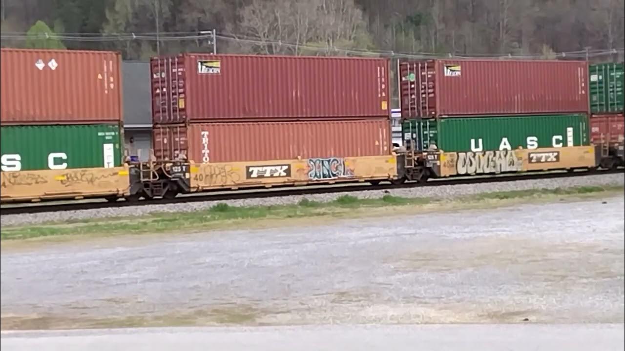 22a with NS 4560, NS 7303 & NS 8127 Oliver Springs TN 11apr22 - YouTube