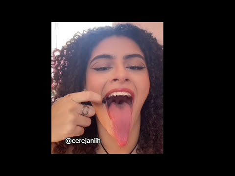 Long tongue girl 287