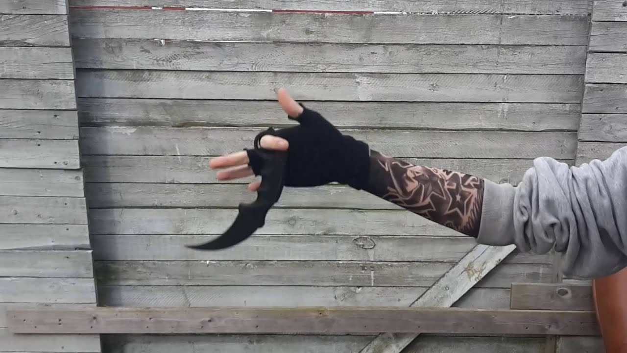 Karambit Flip trick dual karambit - YouTube