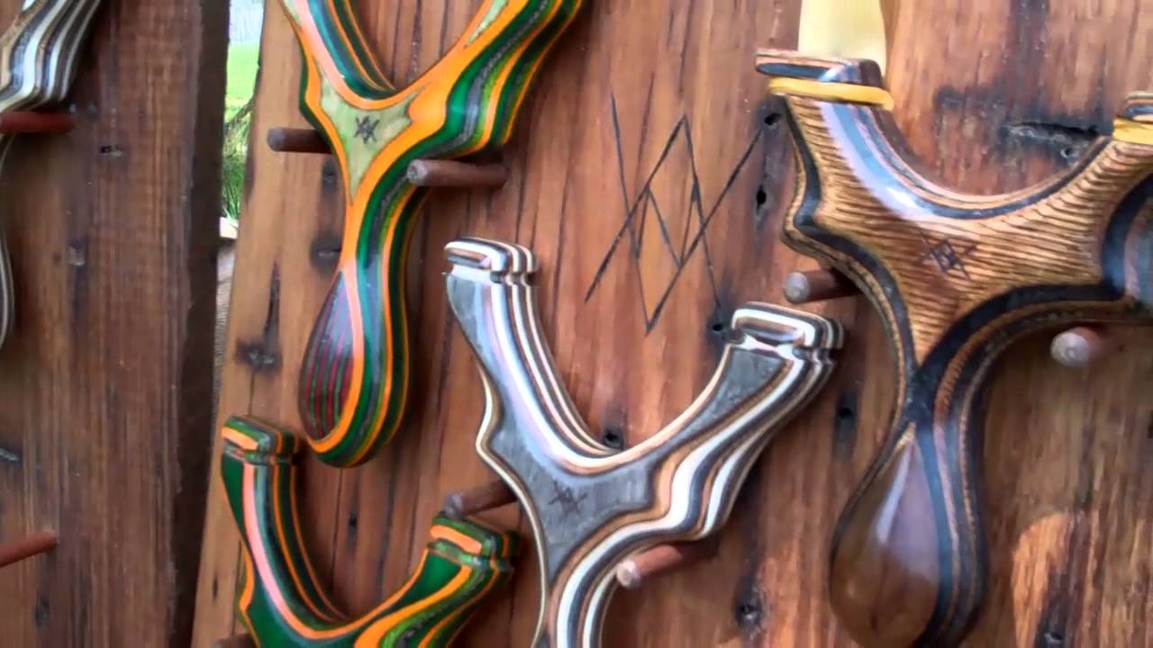 Flippinout Slingshots colored Multiplex www.flippinoutslings - YouTube