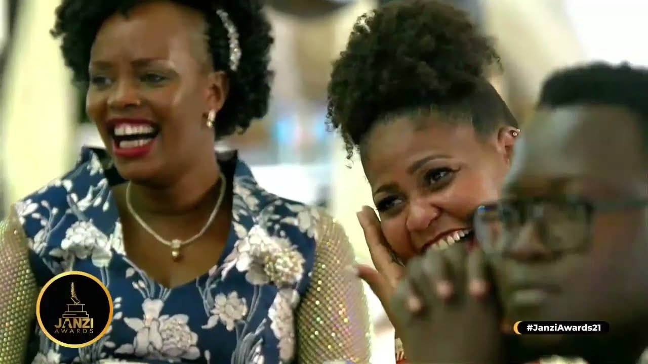 Madrat & Chiko at Janzi Awards 2021 - YouTube