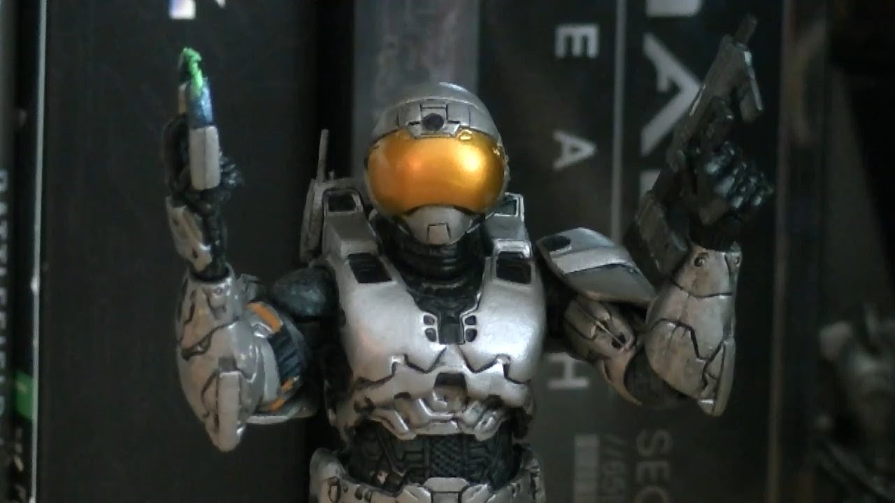 Halo 3 Series 4 Steel Security Spartan Review - YouTube