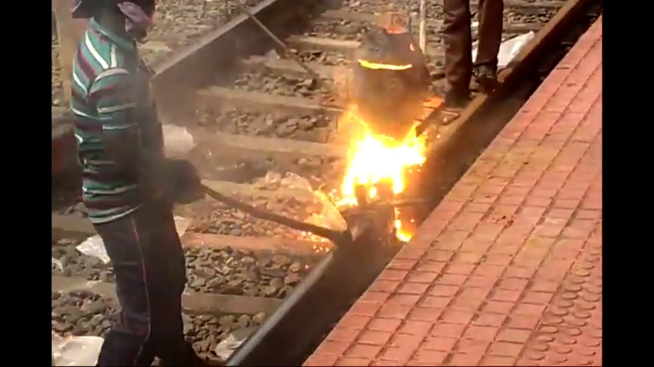 Thermite welding, replacing rail lines (cutting & welding) - INDIA ...