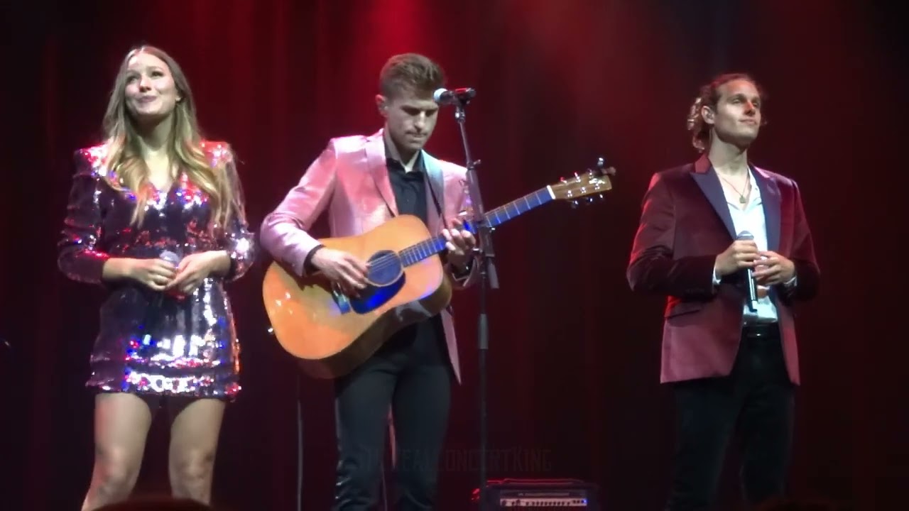 Girl Named Tom - "Helplessly Hoping" Chords - Chordify