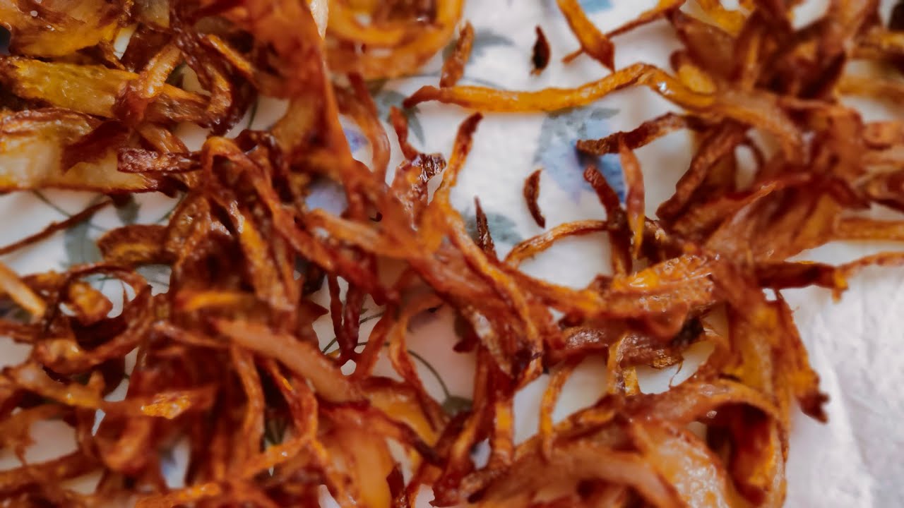 How to Make Fried Onions?Crunchy Oil fry Onions for Biryani Haleem ...