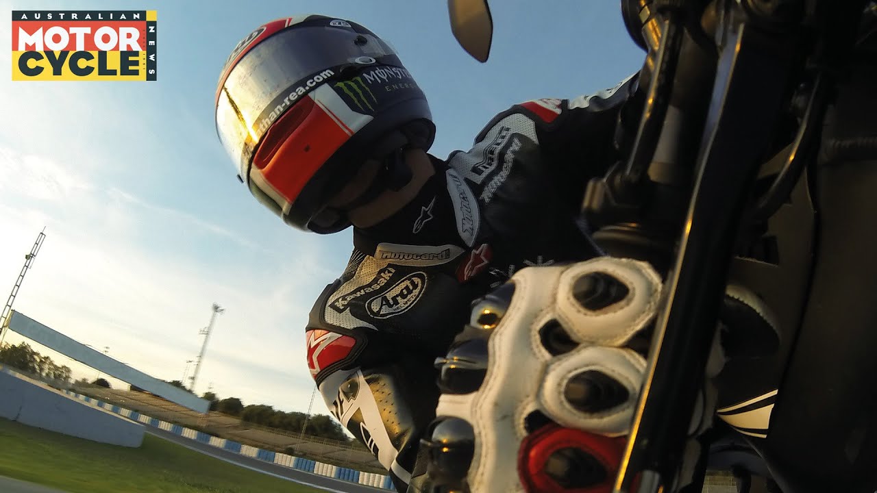 World Superbike Riders Test In Jerez | Motorcycle Racing - YouTube