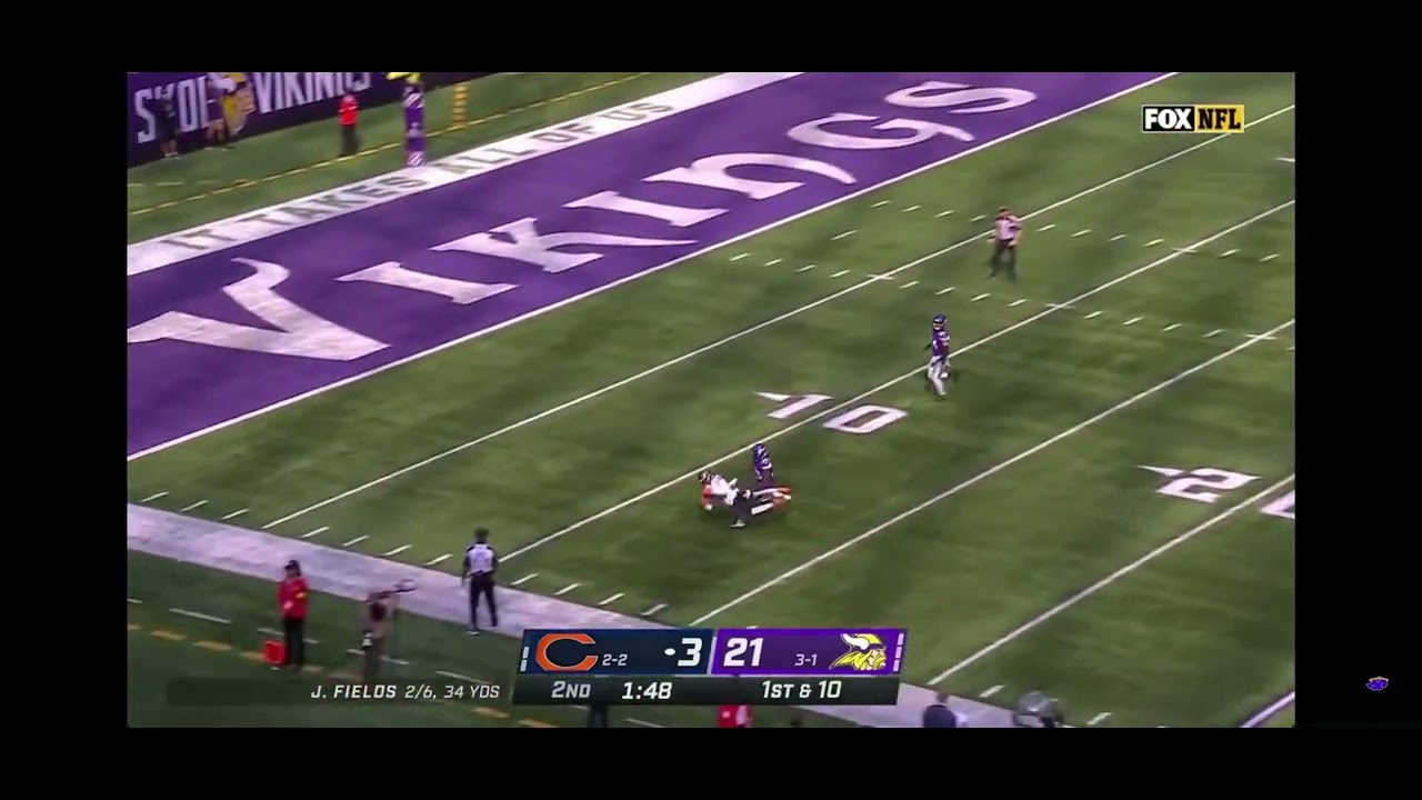 Darnell Mooney one handed catch 🐻⬇️!! - YouTube