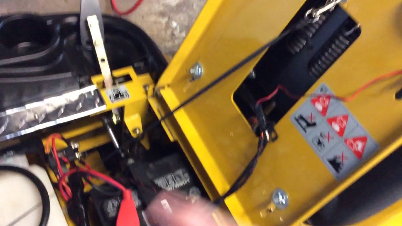 I did some work to my Hustler Raptor SD today check it out (02-10-2019 ...