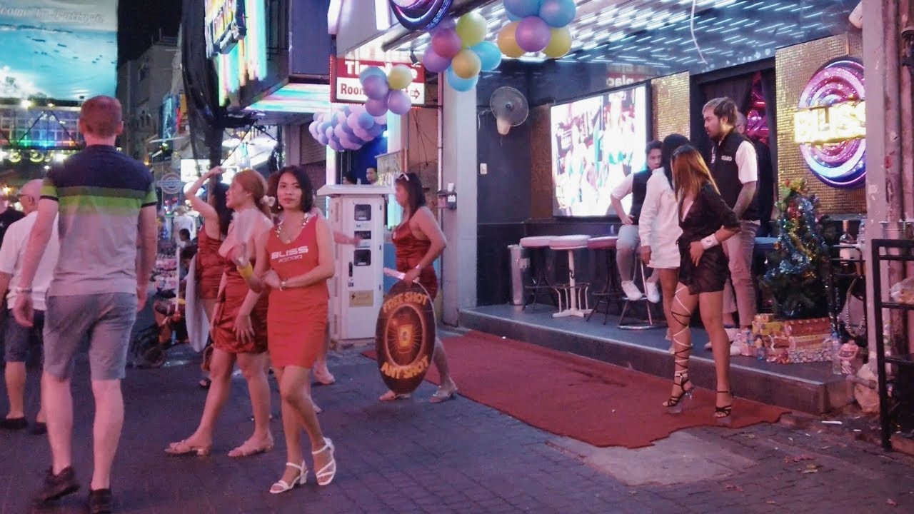 Pattaya Walking Street | Thrilling Nightlife Experience! - YouTube