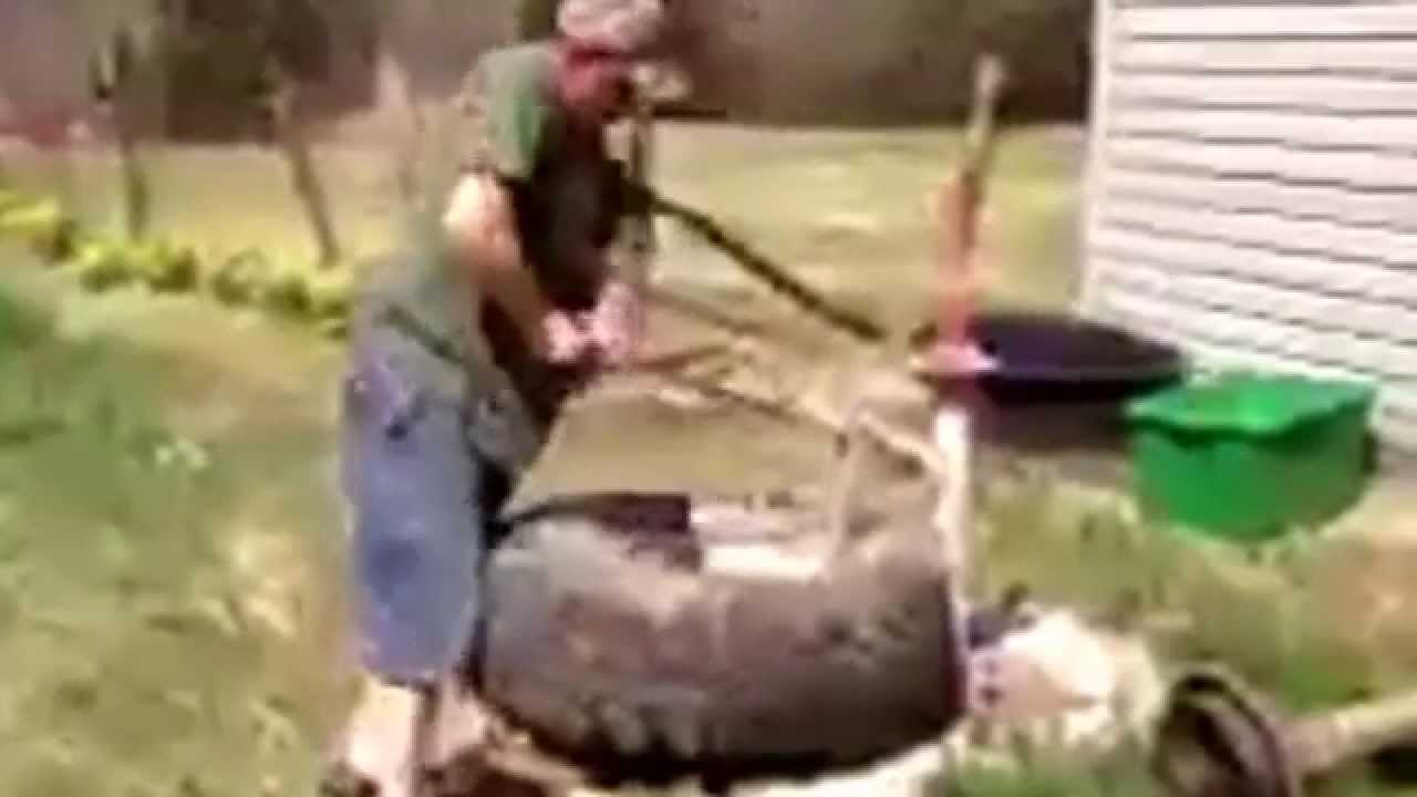 Redneck tire change what a hoot - YouTube