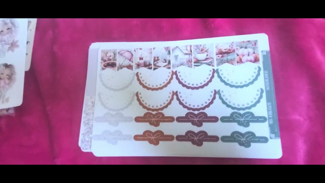 Unboxing of @dekdesignsplanner September 2024 monthly subscription body. - YouTube