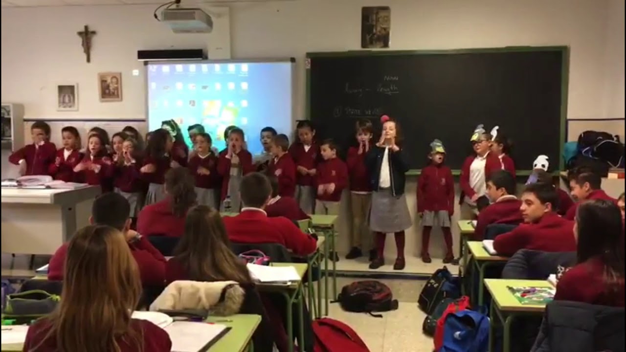 Trick or Treat Interniveles. CCJN 2018 - YouTube