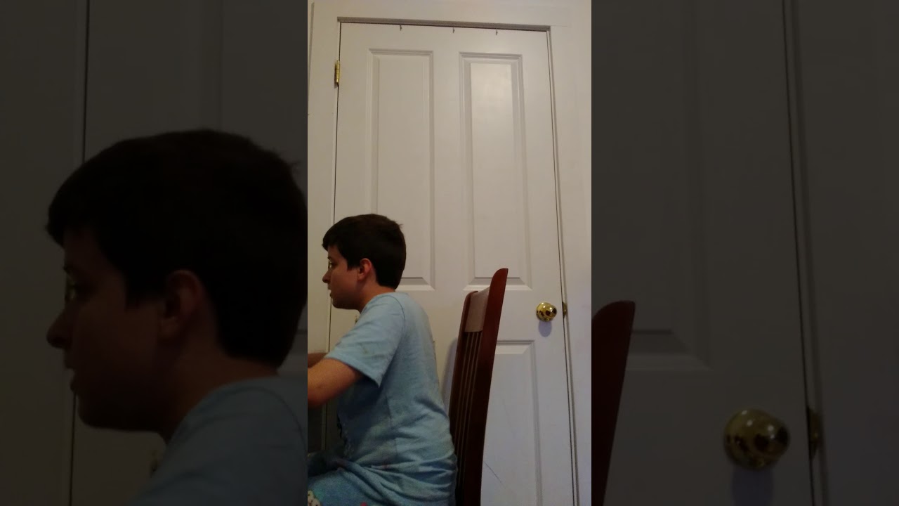 Me Recreating summit1g's famous monitor punch. - YouTube