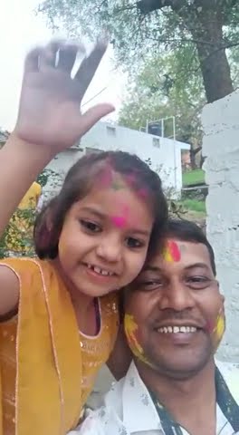 pari and palak Ke holi - YouTube