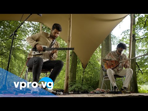 Sinan Cem Eroğlu and Muhlis Berberoğlu perform Tahtacı Semahı