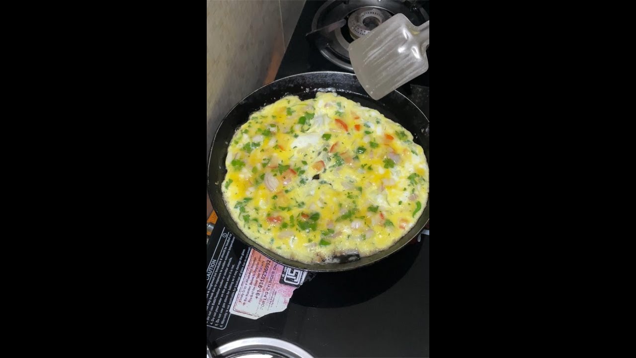 ब्रेकफास्ट ऑमलेट | Egg Omelette / Anda Omelette Try this Recipe in ...