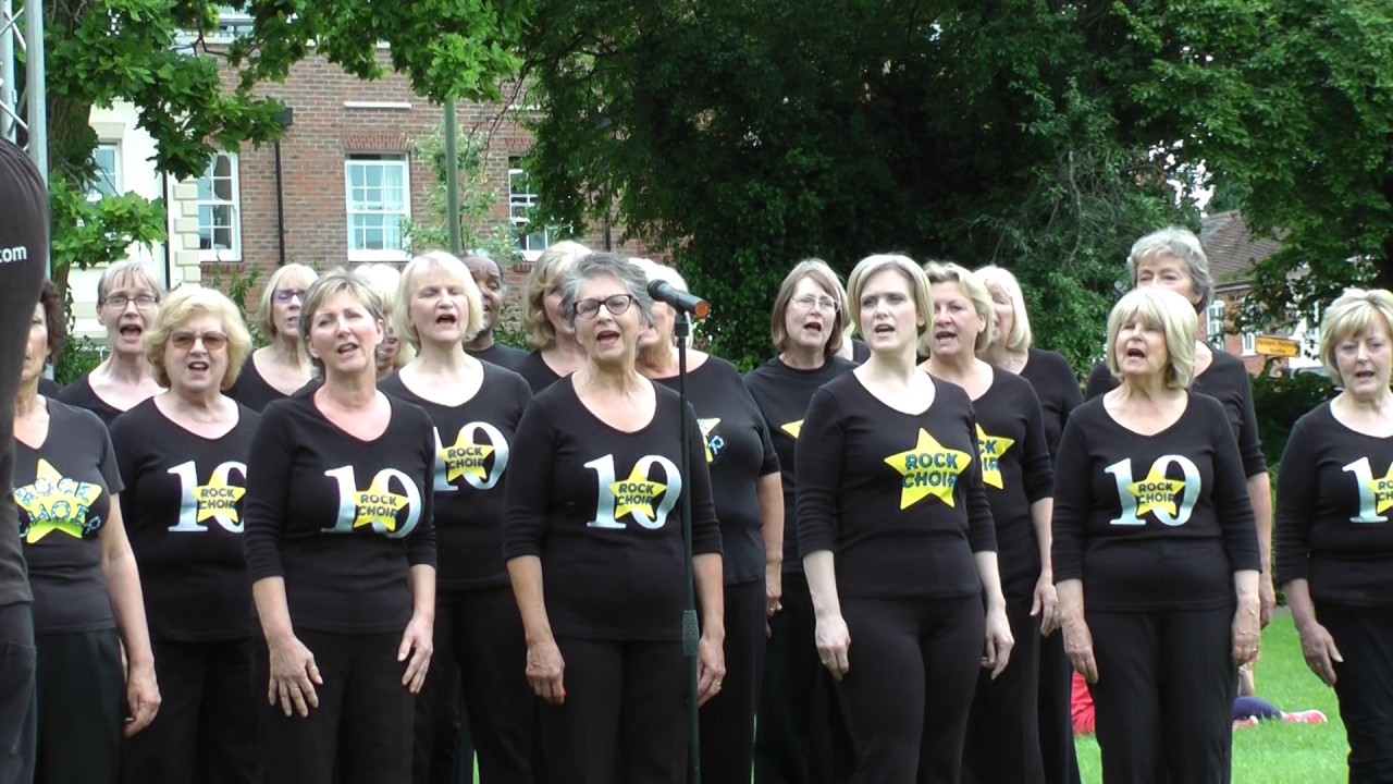 Halo Farnham Rock Choir Gostrey Meadow 28-05-17 - YouTube