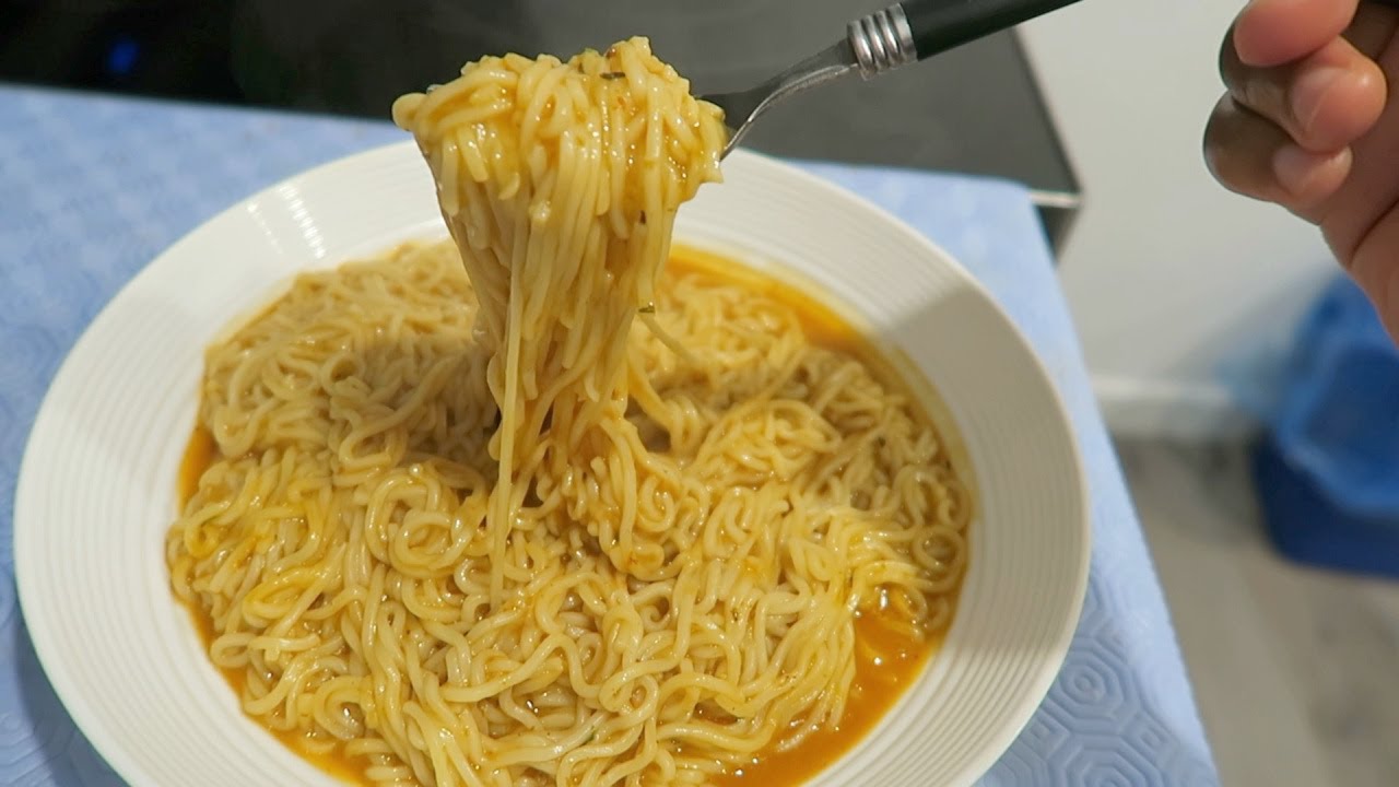 Easy Instant noodles 🍜 Soup Recipe // Homemade Instant Noodles Soup ...