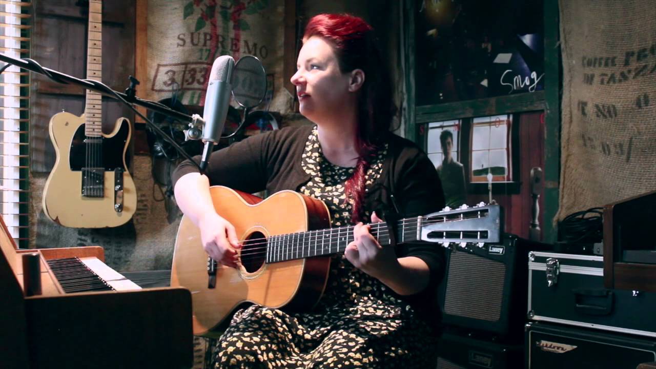 Brooke Russell Performs 'Tell Me, Darlin.' for TNSIAJSW. - YouTube