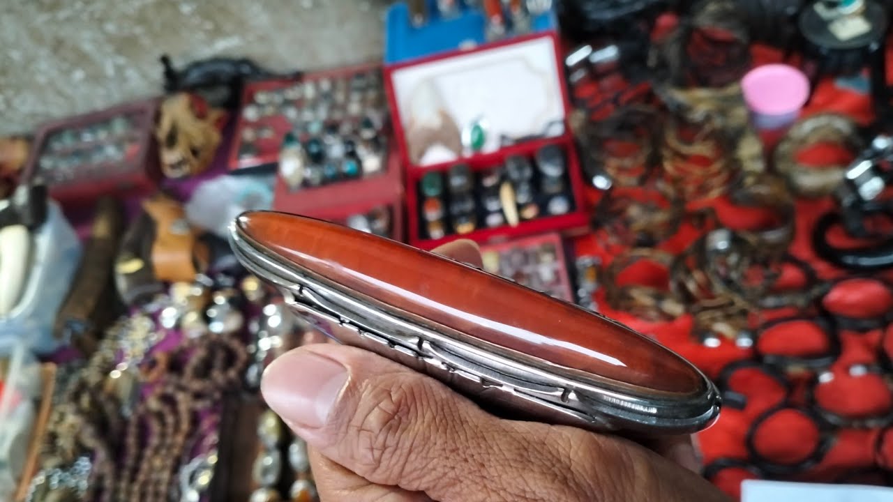 LAPAK BATU AKIK DAN BARANG ANTIK DI JAKARTA SELATAN - YouTube