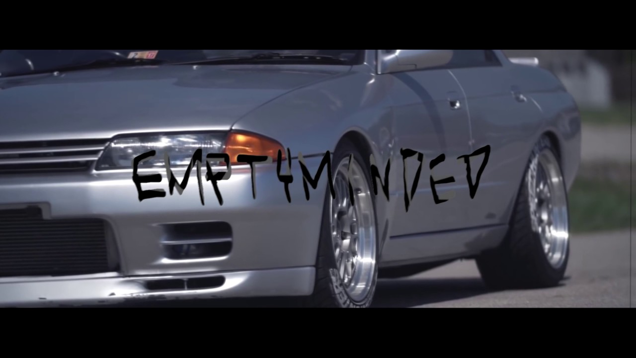 Stanced R32 - YouTube